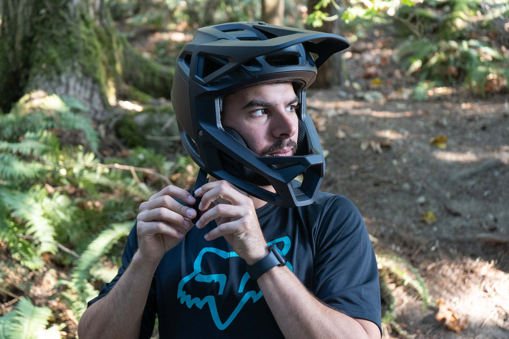 Fox Launches the Proframe RS Helmet