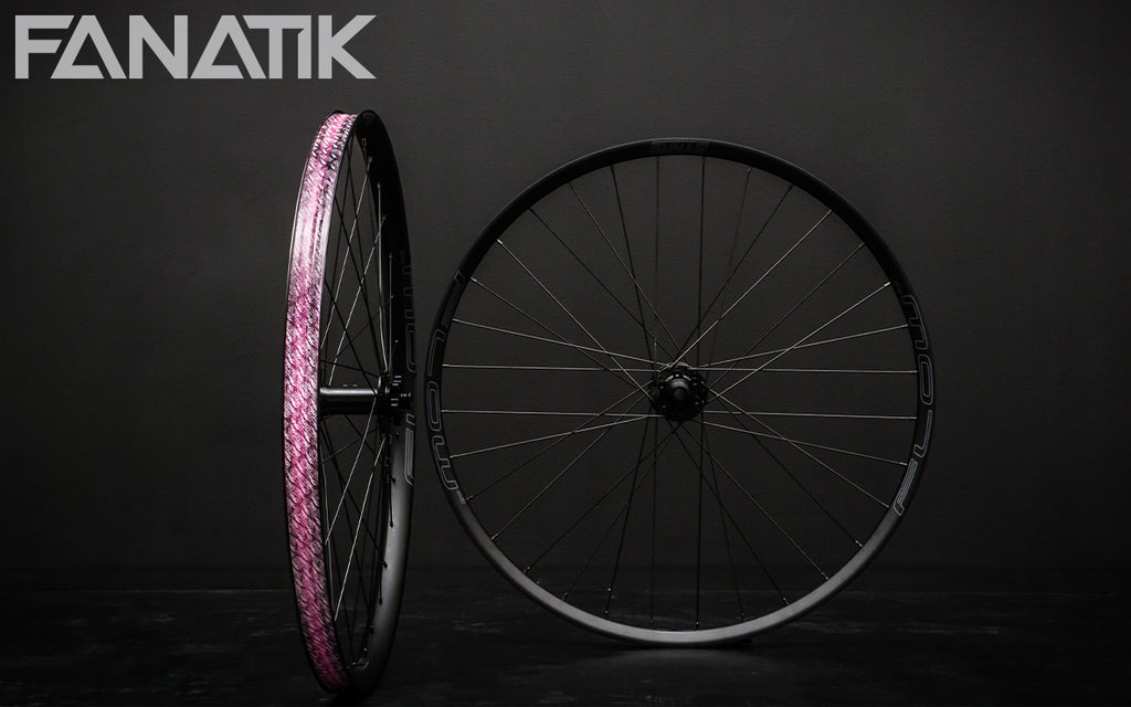 Stan's Flow MK4 / Industry Nine Hydra Classic