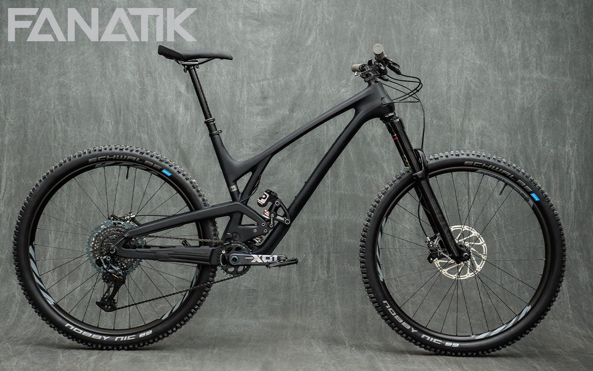 Evil Offering V2 - Fanatik Bike Co. Custom Mountain Bike Build Gallery