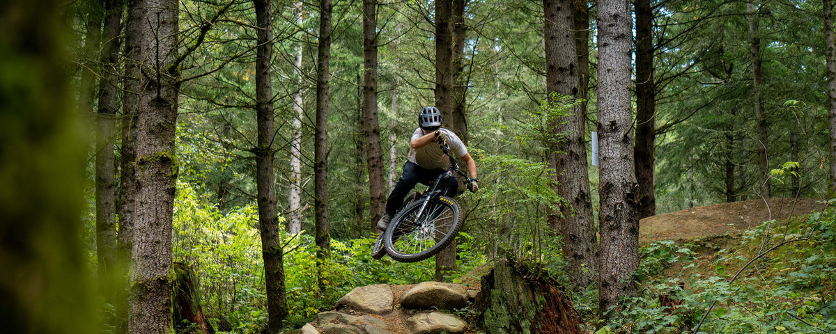 How to Fix Simple Brake Rub on a Mountain Bike // Tech Tips